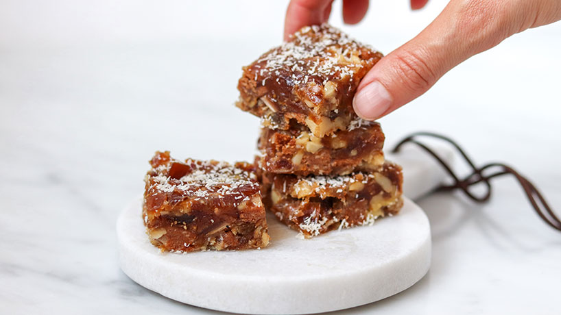 Dadeltaart met kokos en speculooskoekjes - Biotoday